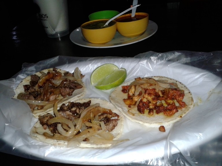Tacos – meksykański kebab